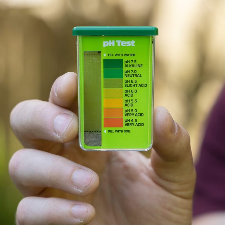 Soil pH Test Kit - Lawn Soil Test Kit | Jonathan Green